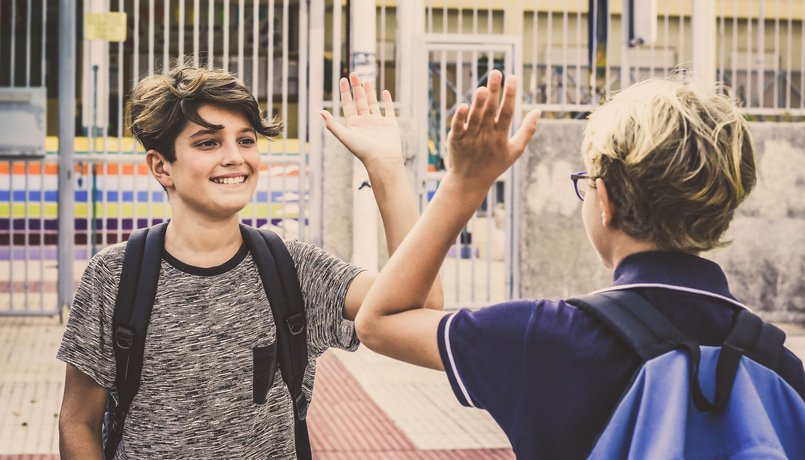 How to Support Your Friends in Times of Need | Adolescent Counseling ...